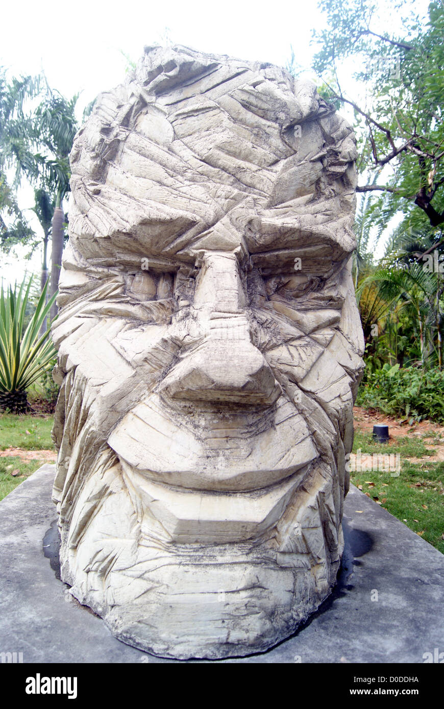 Head sculpture, central park in shenzhen, China Stock Photo - Alamy