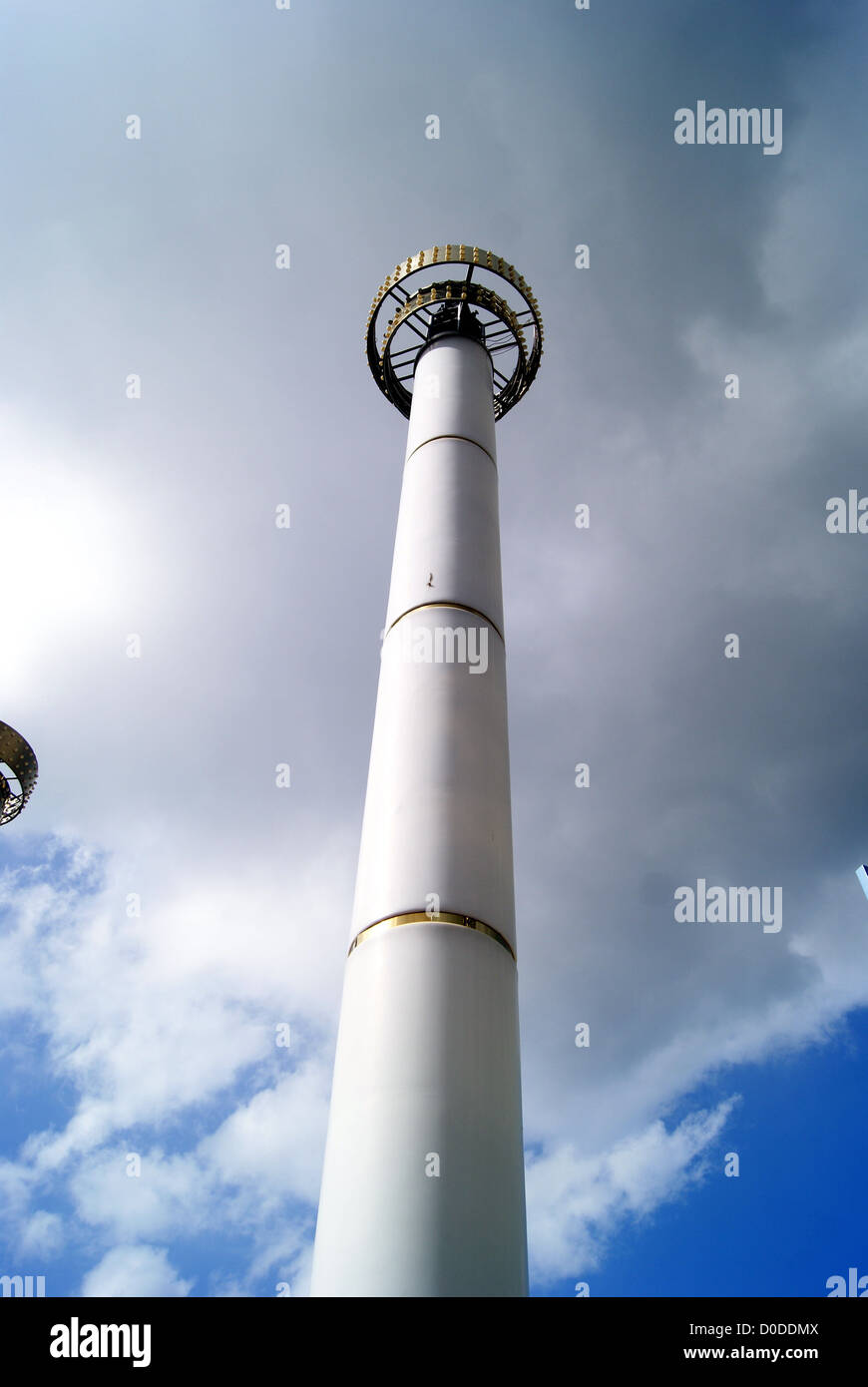 Lamp post, very tall, in shenzhen, China Stock Photo - Alamy