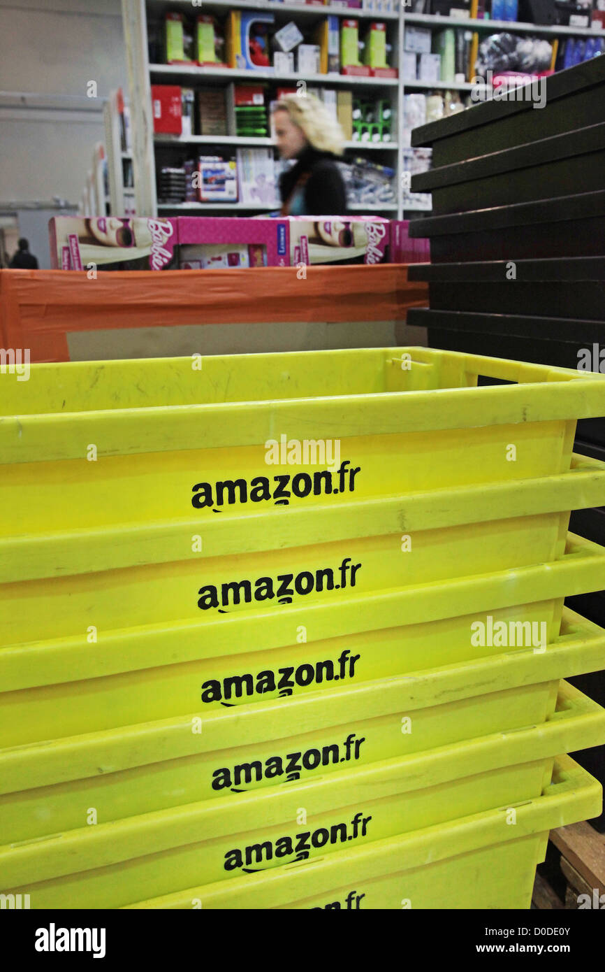 Logistics hub hi-res stock photography and images - Alamy