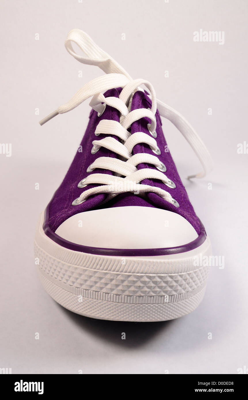 Purple pumps hi-res stock photography and images - Alamy
