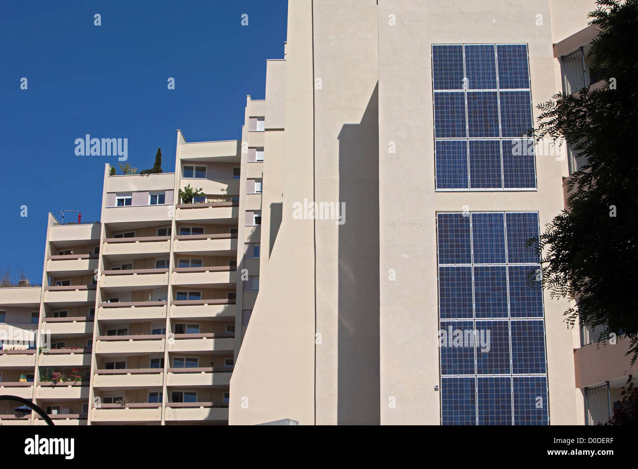 Solar panels on building facade hi-res stock photography and images - Alamy