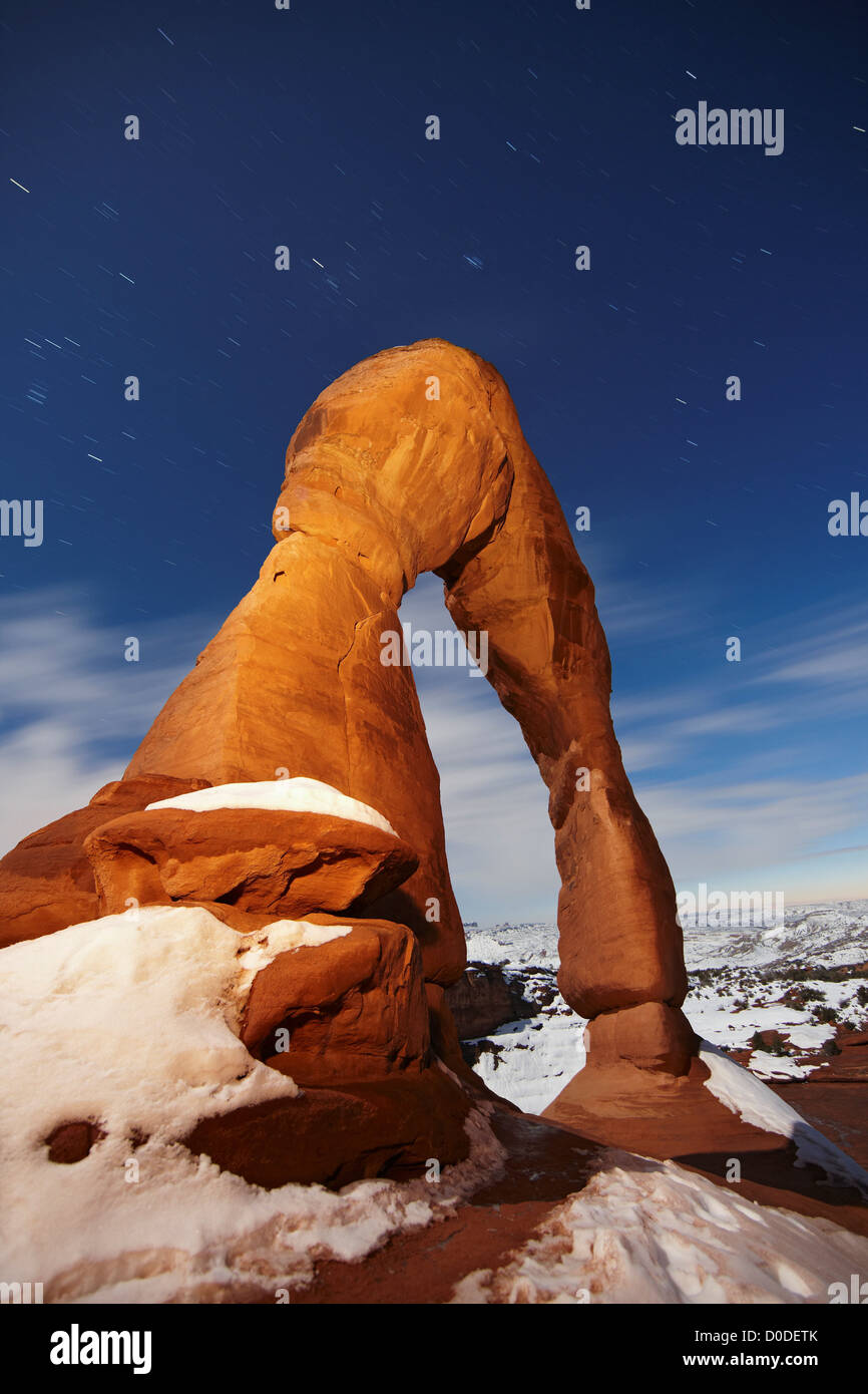 Delicate Arch in winter, Arches National Park, Utah, Nighttime View ...