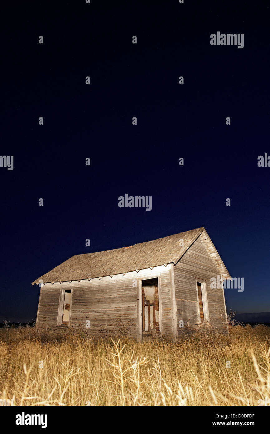 An abandoned farm house, on the Pawnee National Grassland, near Grover ...