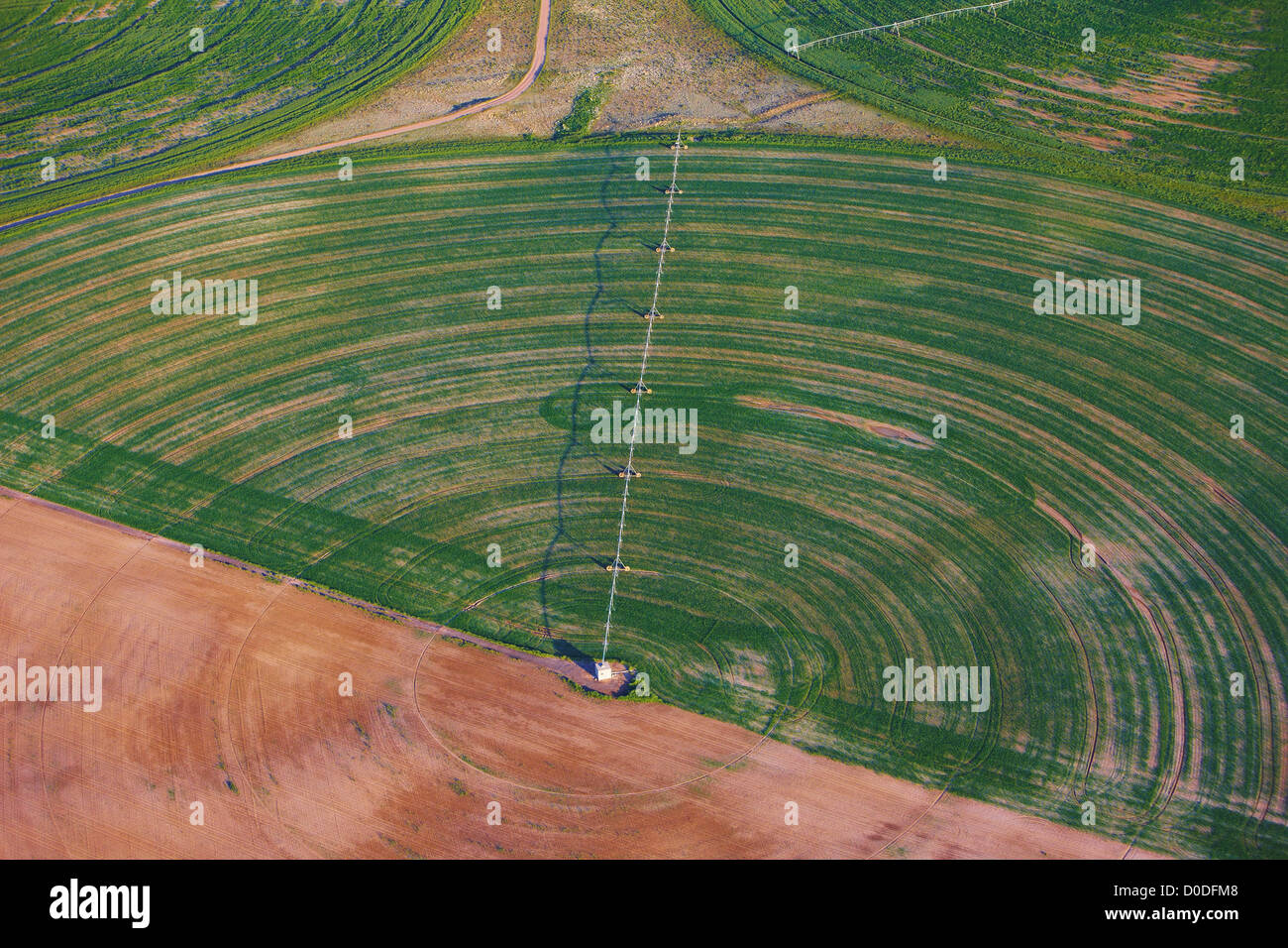 Central pivot irrigation system hi-res stock photography and images - Alamy