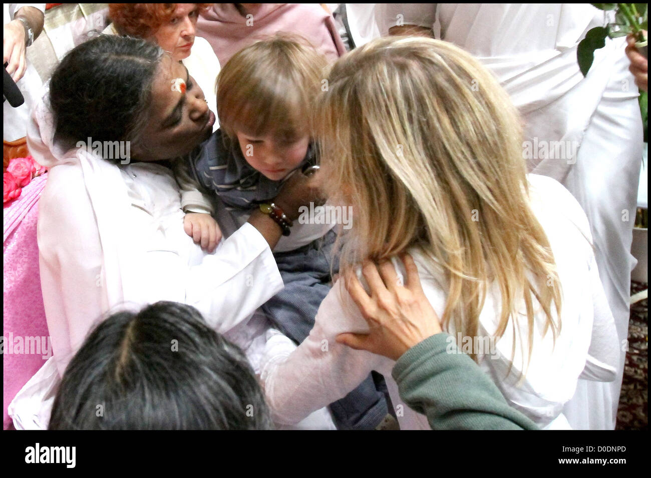 Amma (Sri Mata Amritanandamayi Devi) during a 'Darshan' (spiritual ...
