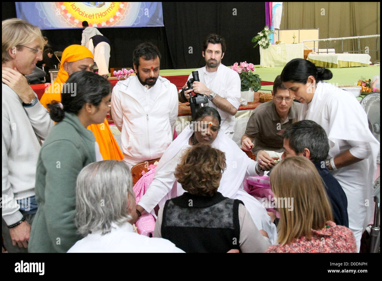 Amma (Sri Mata Amritanandamayi Devi) during a 'Darshan' (spiritual ...