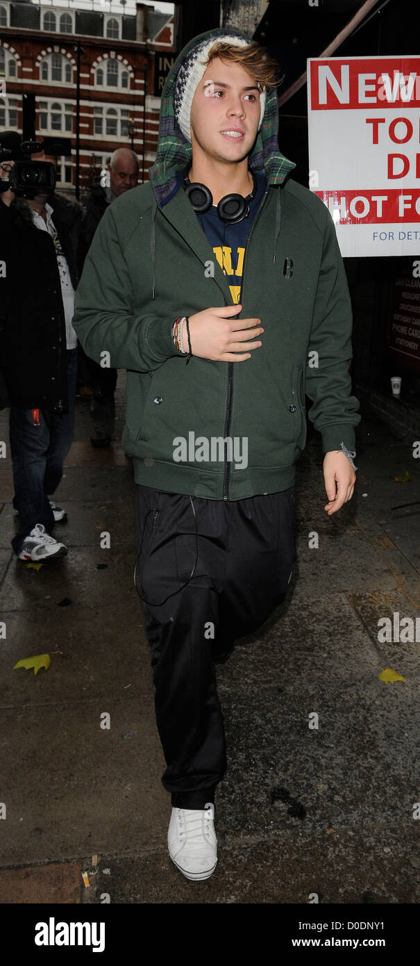 Aiden Grimshaw X Factor Finalists out and about after leaving the gym ...