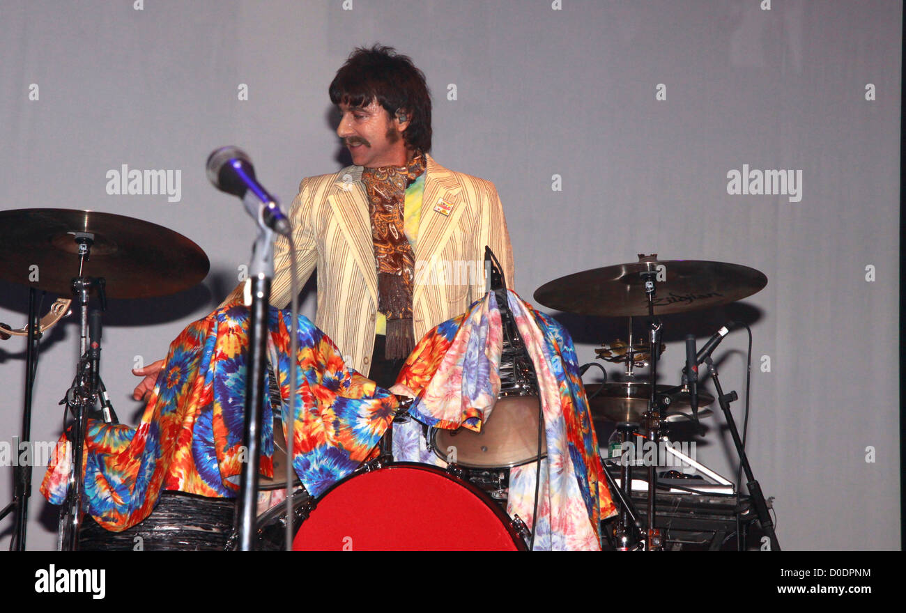 Ralph Castelli High Resolution Stock Photography and Images - Alamy