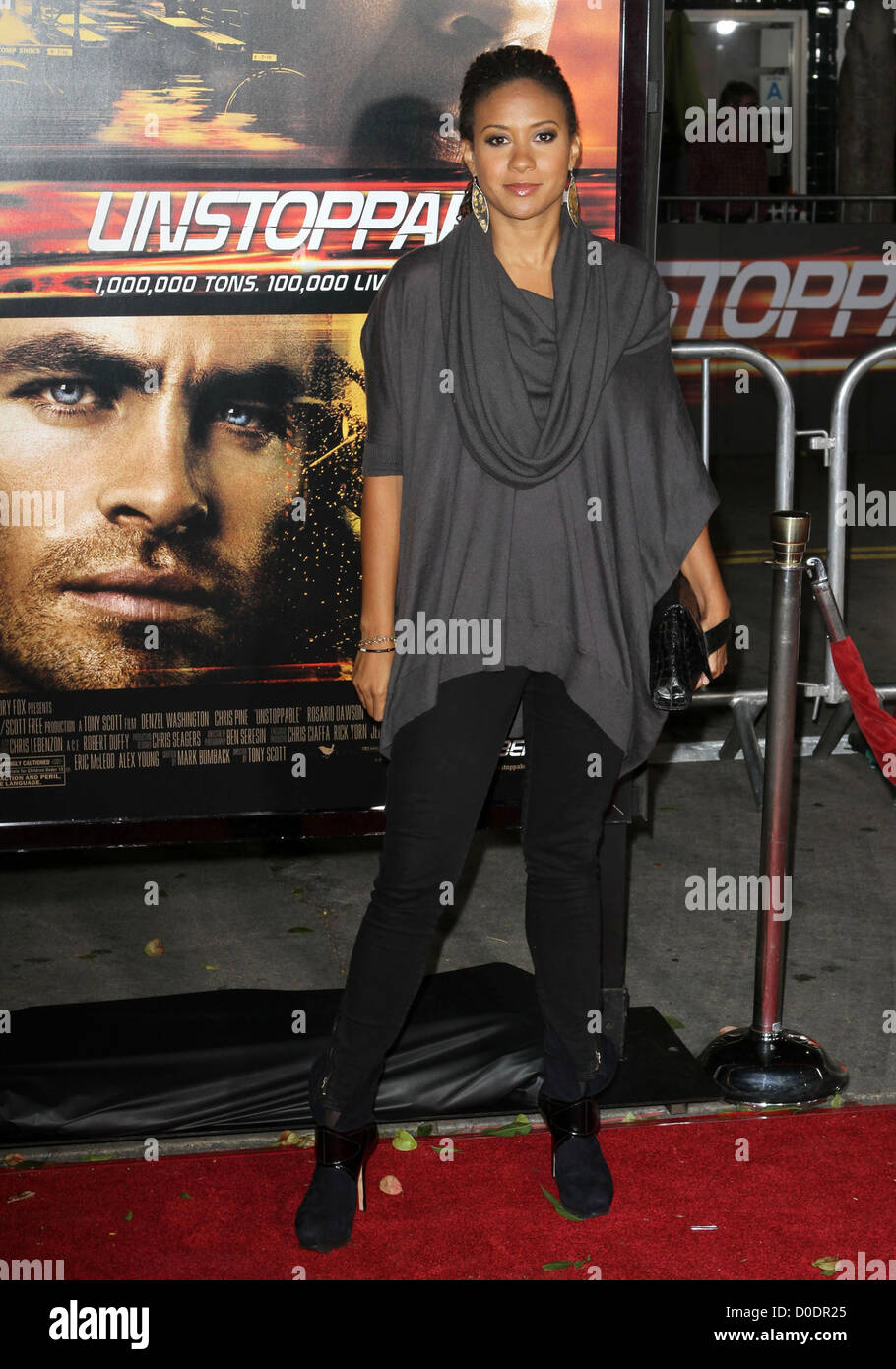 Tracie Thoms Los Angeles Premiere Of "Unstoppable" Held at Regency ...