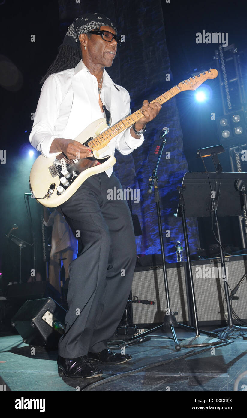 Family foundation hi-res stock photography and images - Alamy