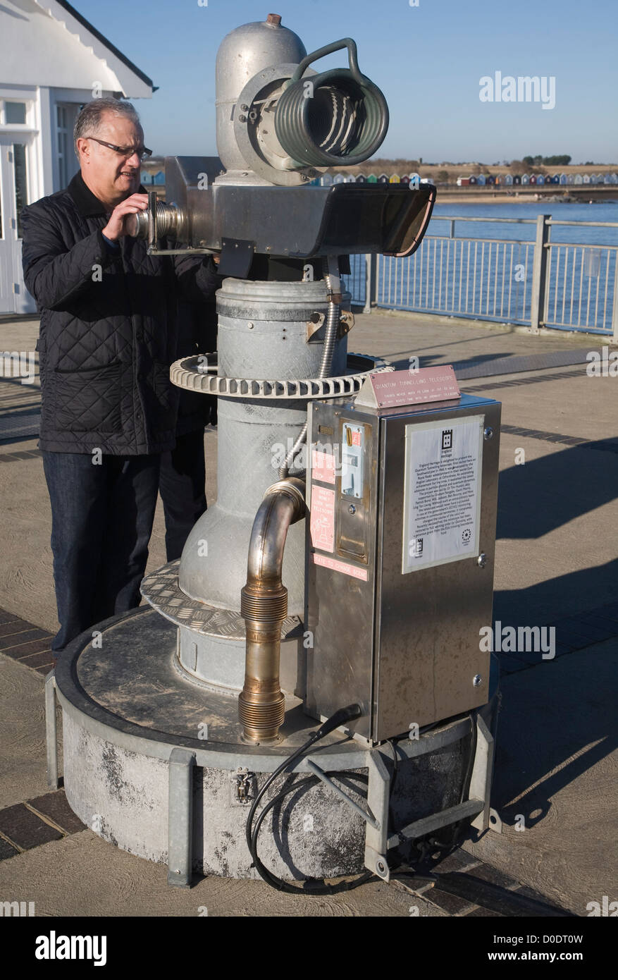 Quantum Tunnelling telescope by Tim Hunkin at the end of Southwold pier ...