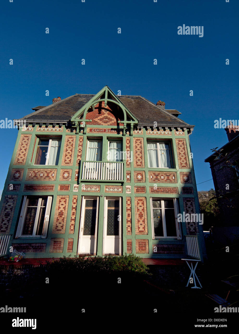 The pretty coastal Normandy village of Veules-les-Roses Stock Photo - Alamy