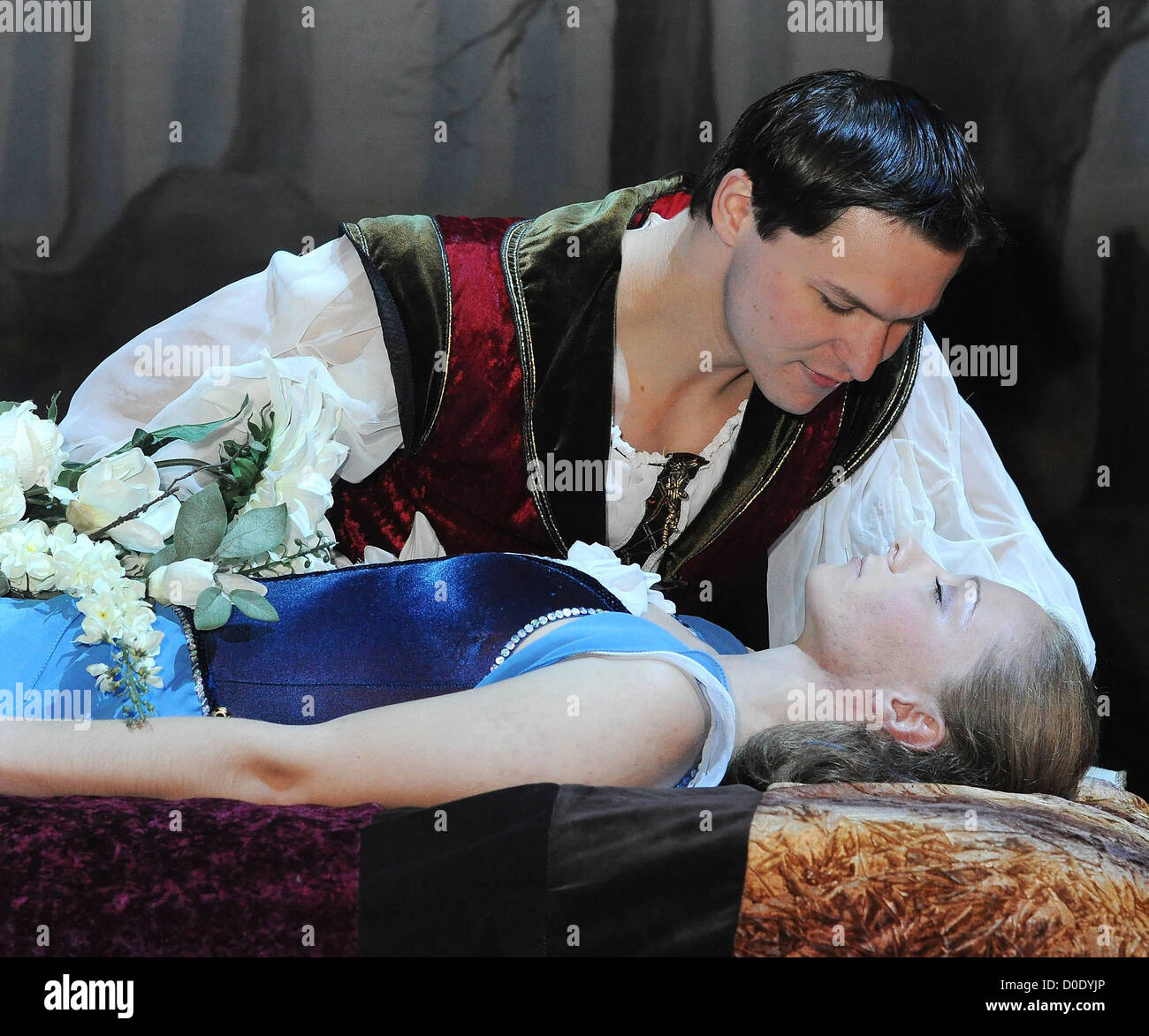Irina Tkachuk (Snow White) and Valdis Mintals (Prince Charming) Wild ...
