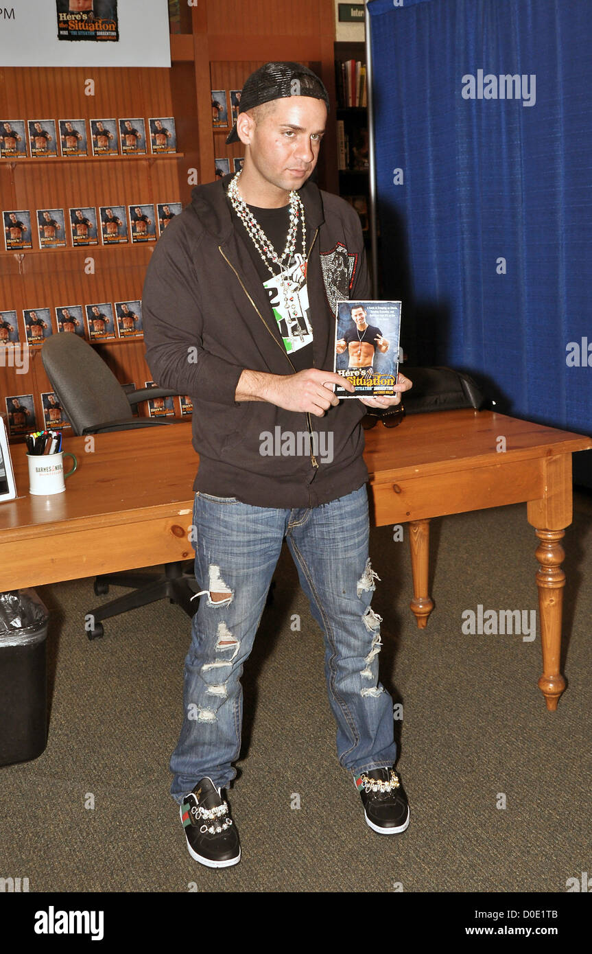 Mike "The Situation" Sorrentino signs copies of his new book "Here's ...