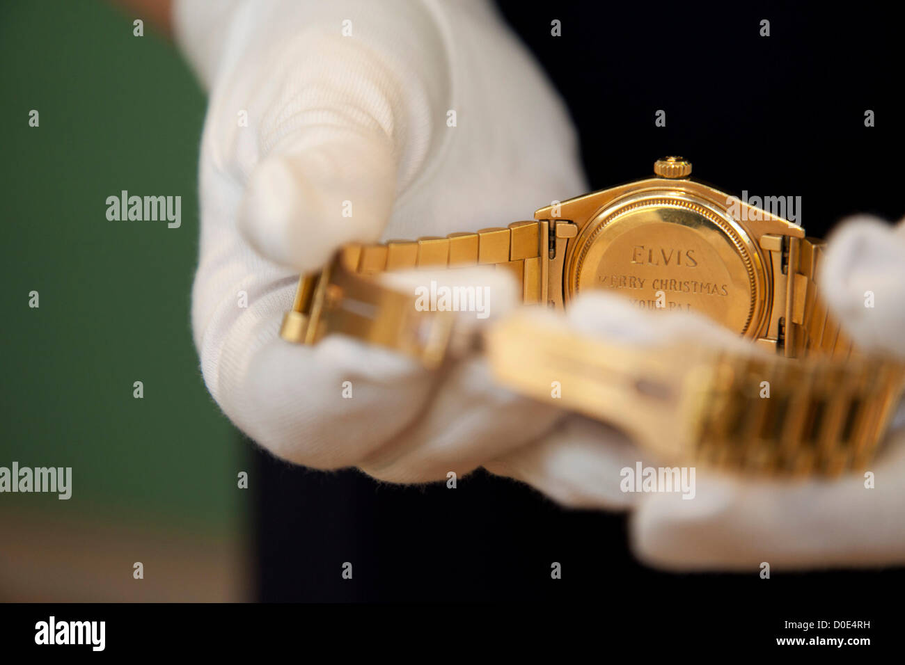 Elvis presley gold rolex hi-res stock photography and images - Alamy