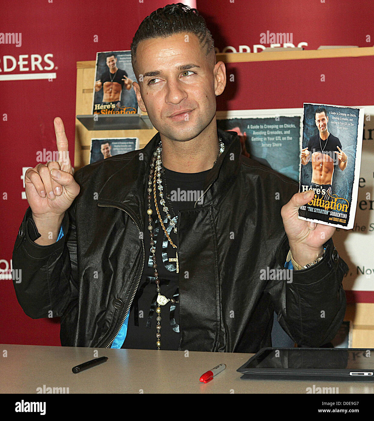 Mike 'The Situation' Sorrentino signs copies of his book 'Here's The ...