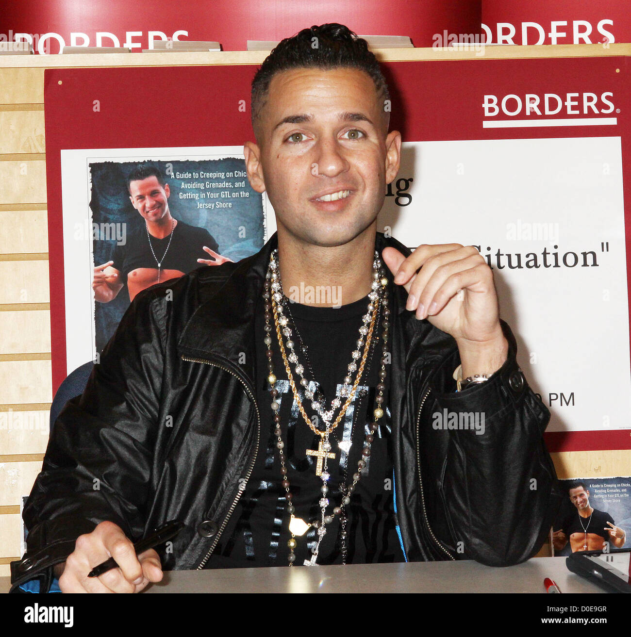 Mike 'The Situation' Sorrentino signs copies of his book 'Here's The ...