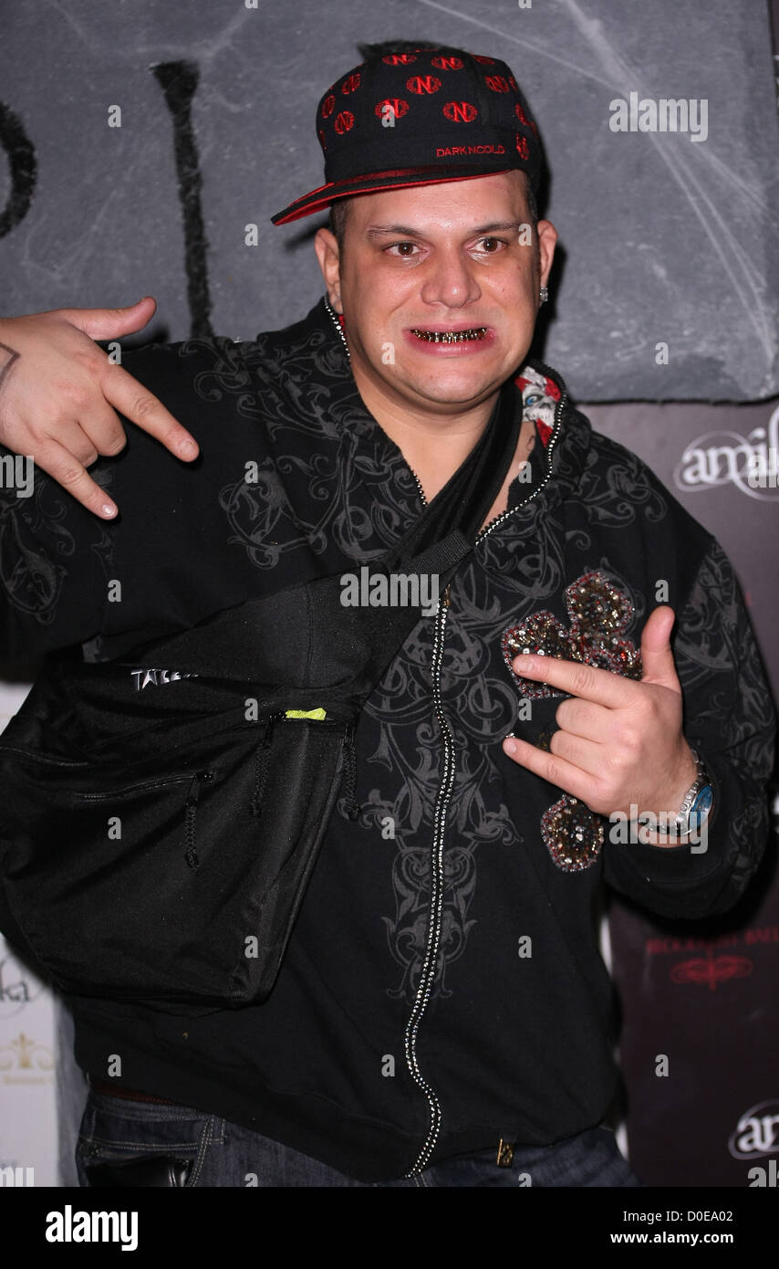 DJ Talent The Bloodlust Ball 2010 at Hampton Court House London ...