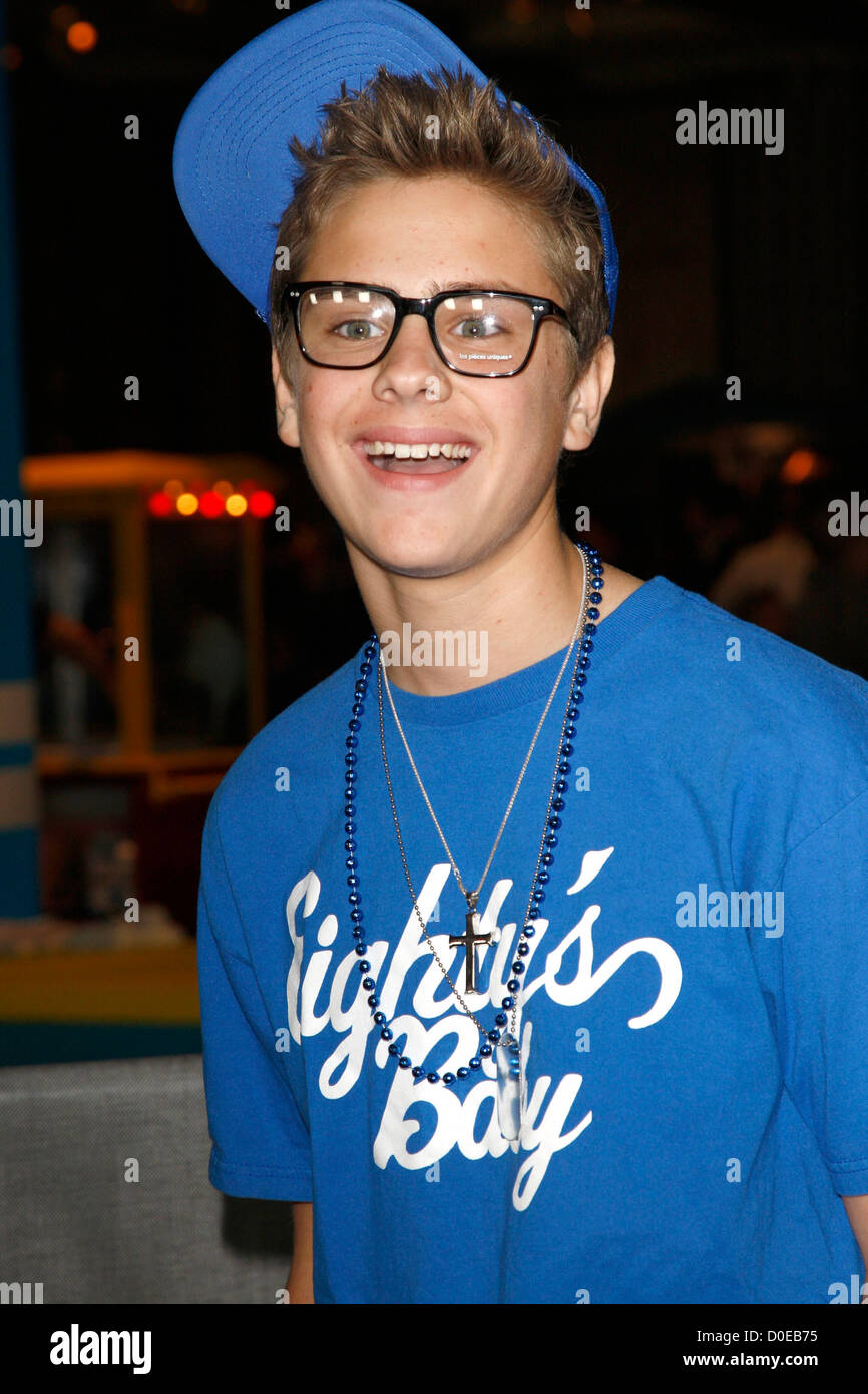 Garrett Backstrom Los Angeles premiere of 'Megamind' at Mann's Chinese ...