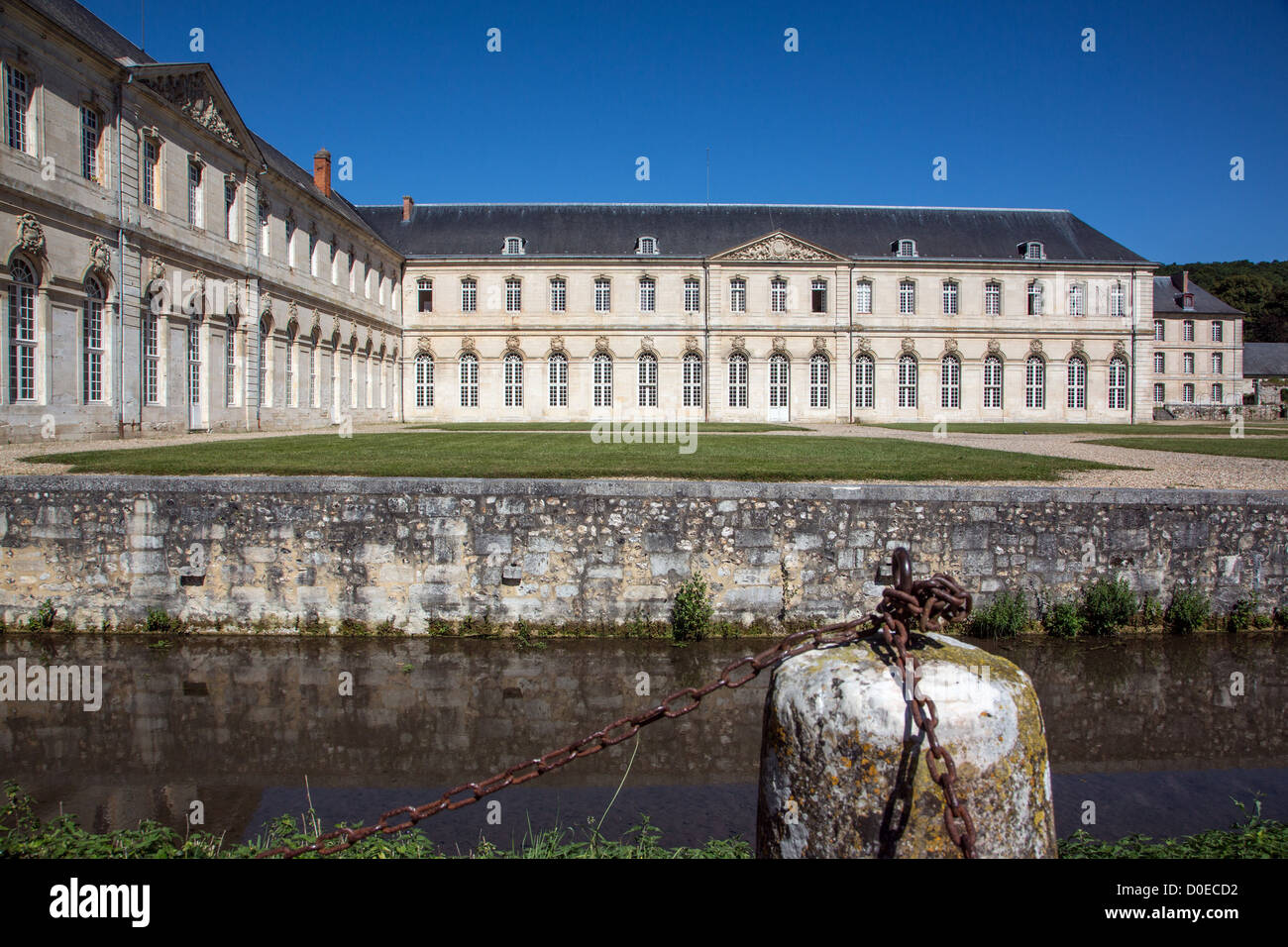 NOTRE-DAME DU BEC ABBEY LE BEC-HELLOUIN EURE (27) FRANCE Stock Photo ...