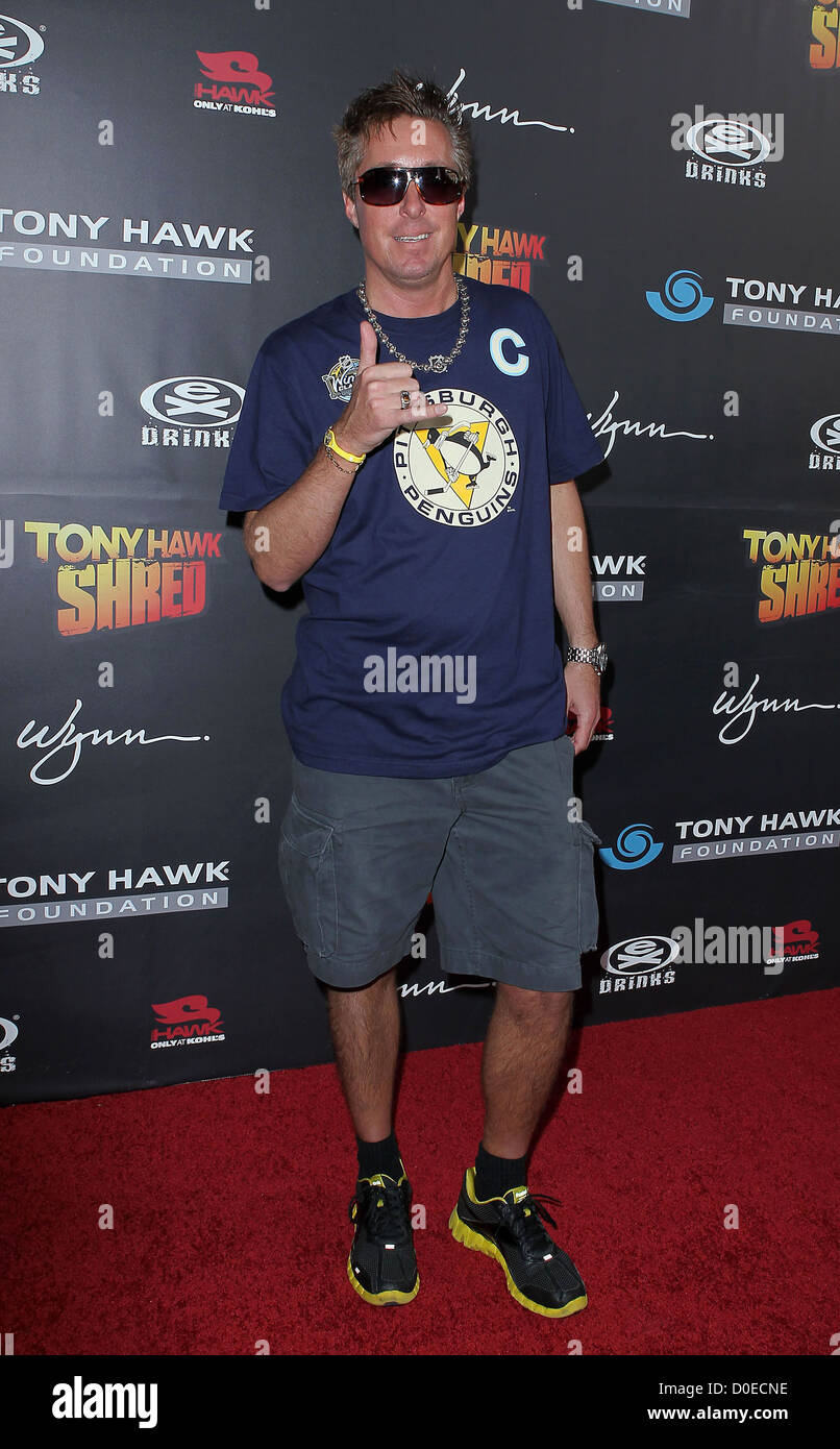 Scott Ferrall Tony Hawk: Shred presents the Stand Up For Skateparks ...