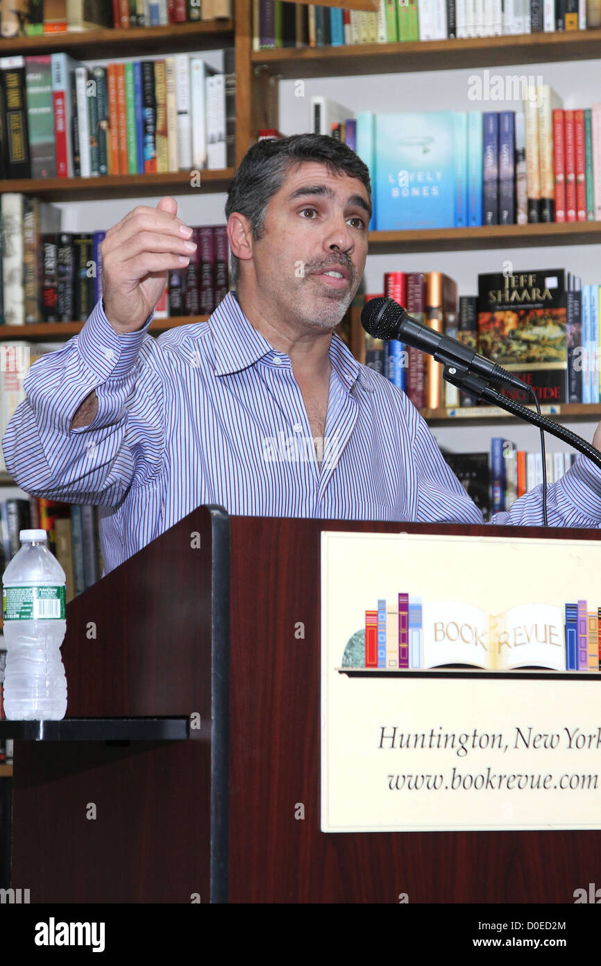 Gary Dell'Abate speaking and signing copies of his book 'They call me ...
