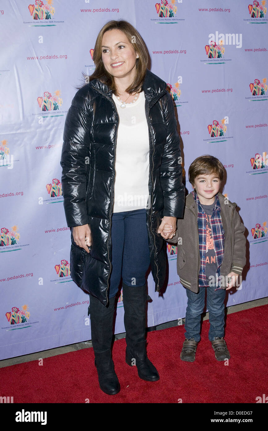 Marishka Hargitay and August Herman The Elizabeth Glazer Pediatric AIDS ...