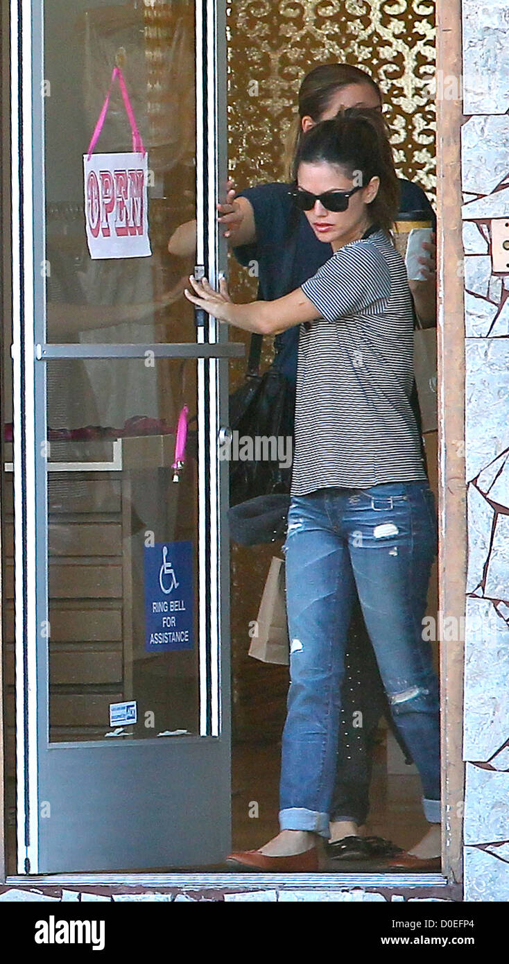 Rachel Bilson in torn jeans and a stripped top goes shopping in Los ...