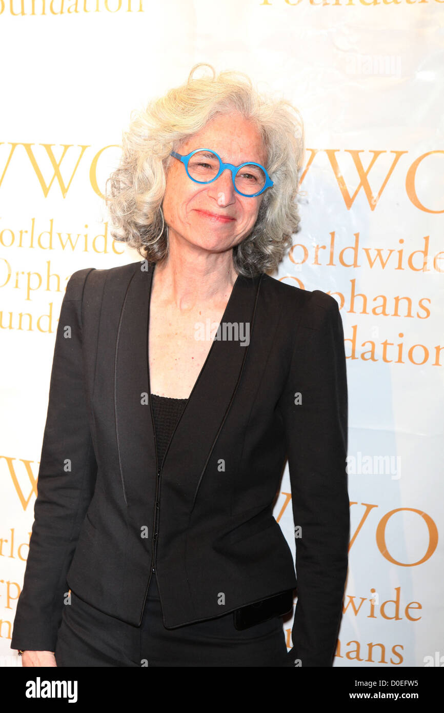 Dr.Jane Aronson, founder of WWO Heidi Klum and Seal host 'Worldwide ...