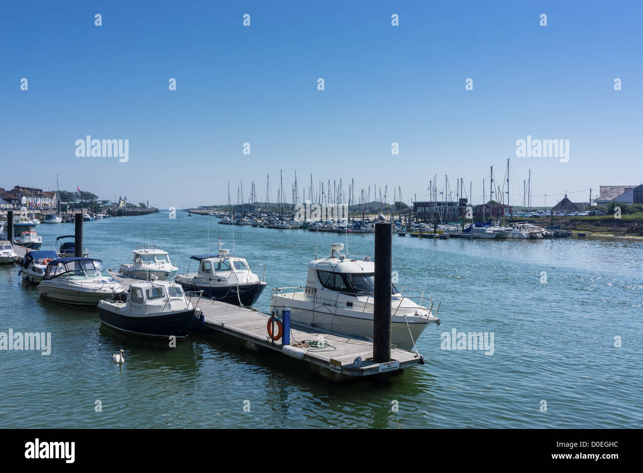 River Arun, Littlehampton, West Sussex, England Stock Photo - Alamy