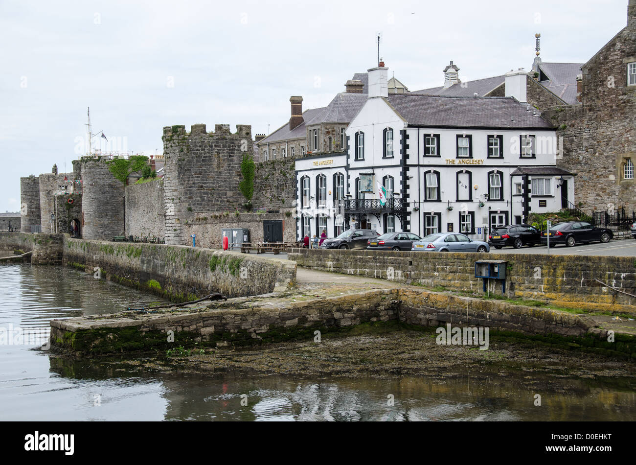 Best welsh castles hi-res stock photography and images - Alamy