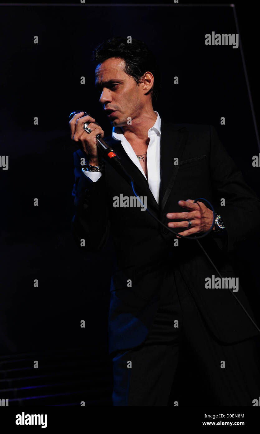 Marc Anthony performing live in concert at Madison Square Garden New ...