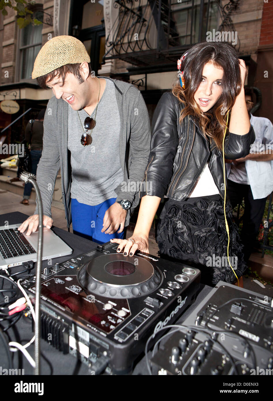 DJ Andrew Beven and Shenae Grimes Fashion's Night Out for Teen Vogue ...