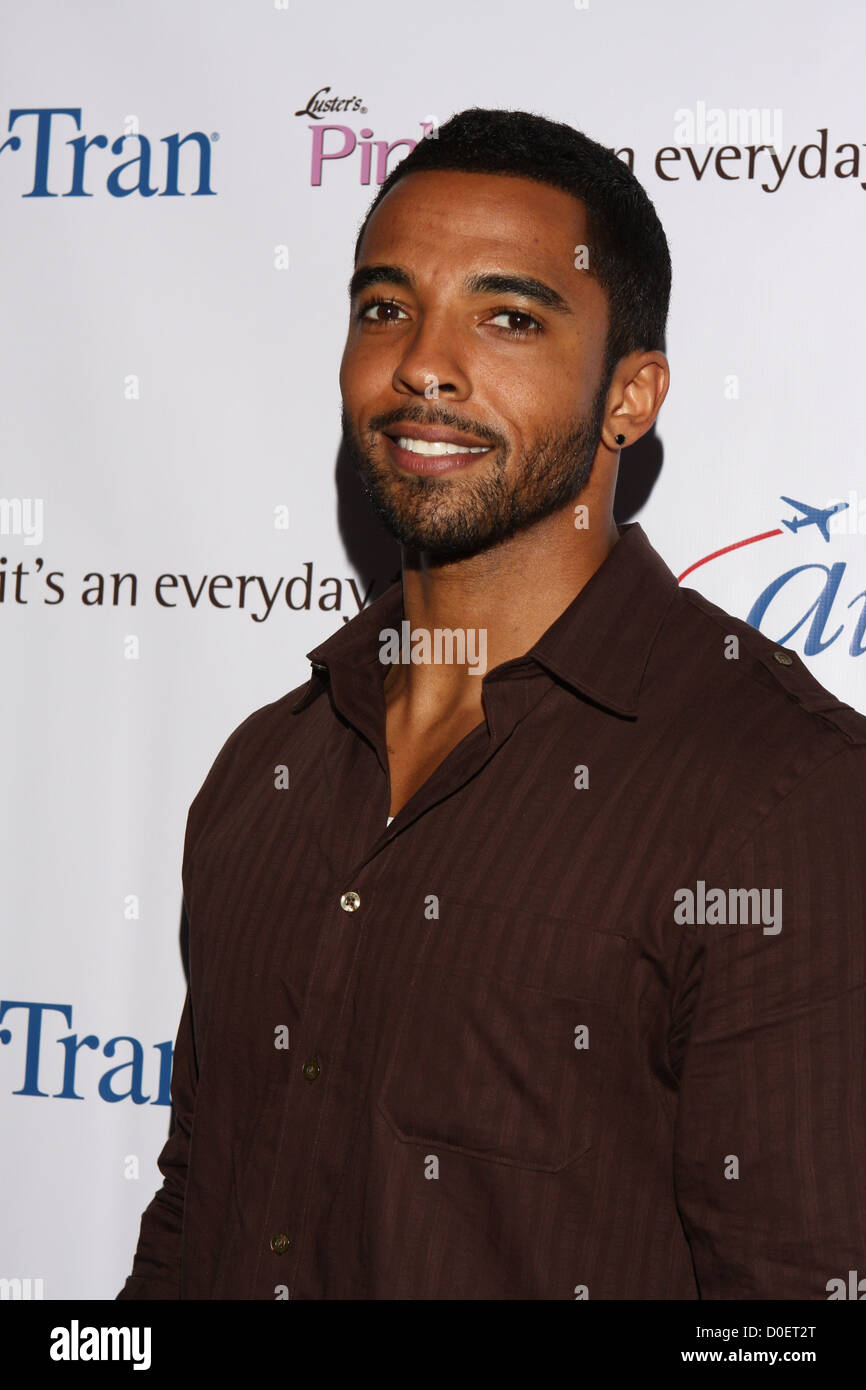 Christian Keys Celebrity Catwalk 2010 at Boulevard3 Hollywood ...