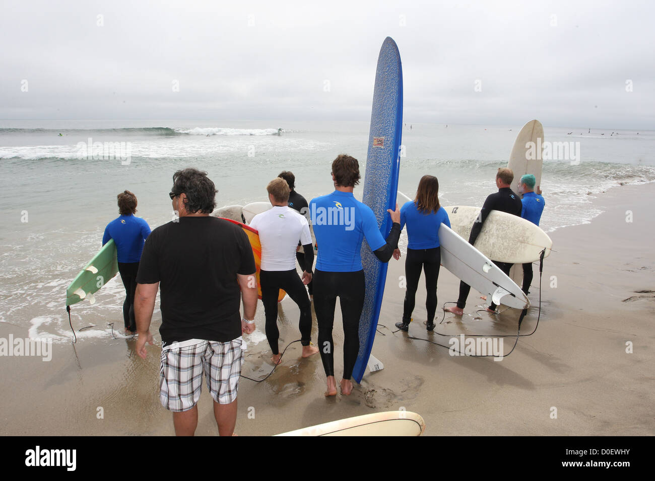 Atmosphere Surfrider Foundation's th Annual Celebrity Expression ...