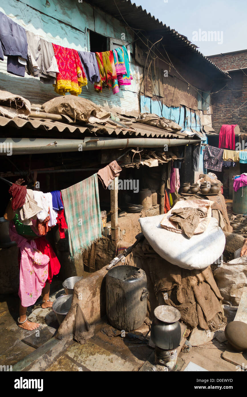 Street in the Dharavi Slum in Mumbai, India Stock Photo - Alamy