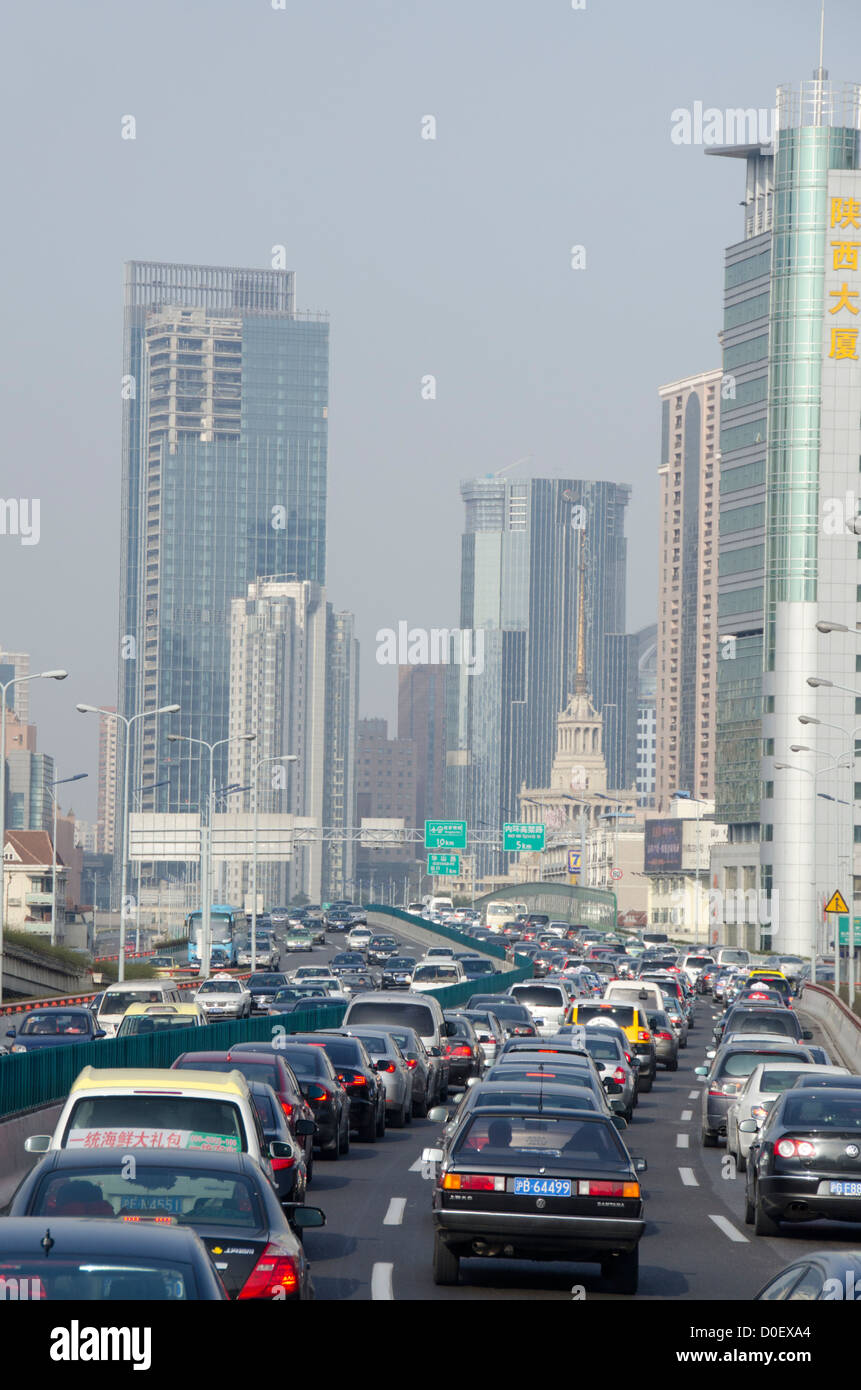 China, Shanghai. Typical traffic in downtown Shanghai Stock Photo - Alamy