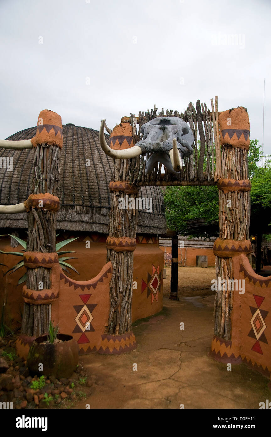 Shaka zulu historical hi-res stock photography and images - Alamy