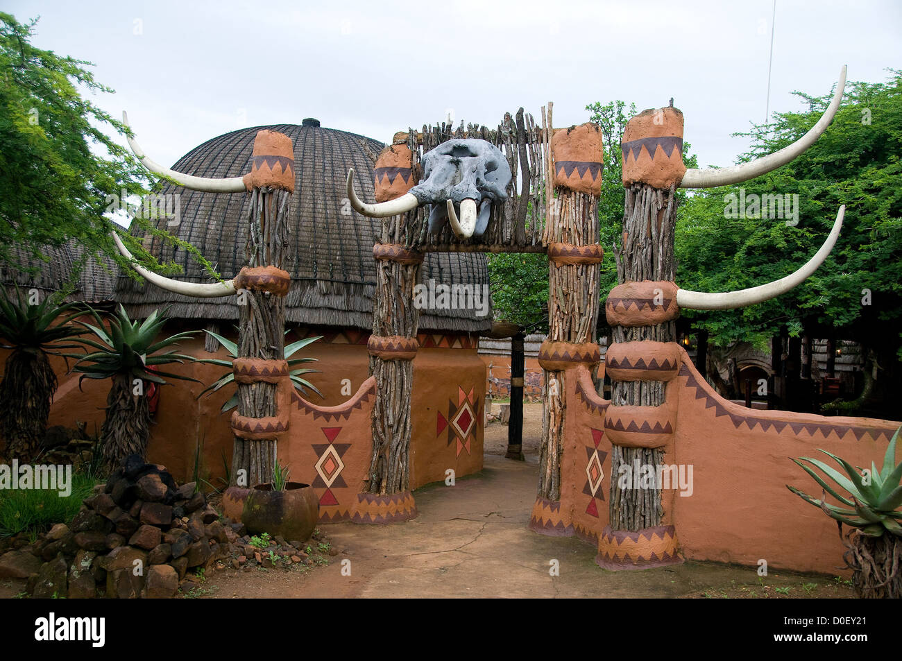 Shaka zulu historical hi-res stock photography and images - Alamy