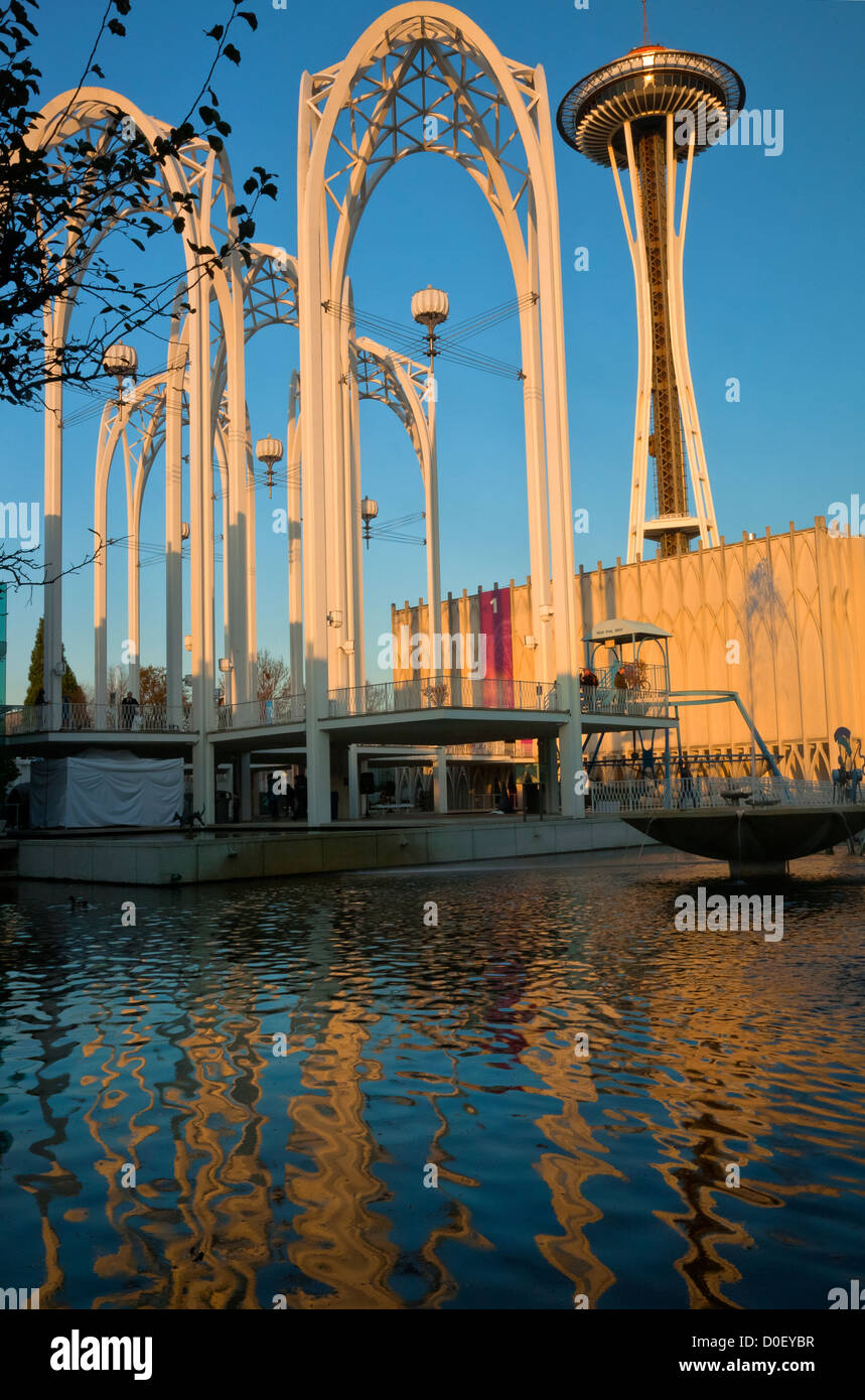 Seattle science center fountain hi-res stock photography and images - Alamy