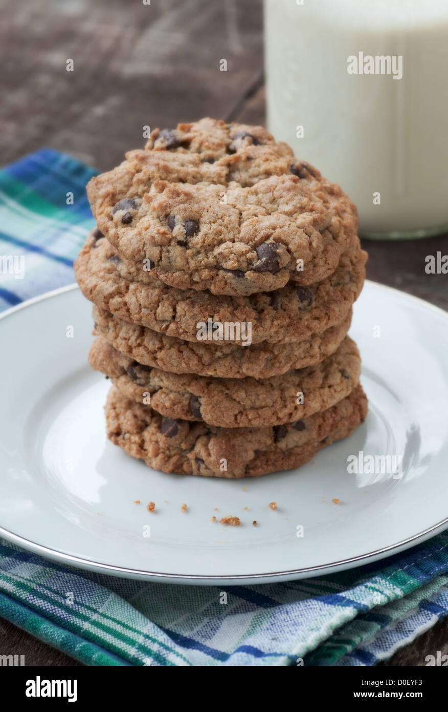 Homemade cookies fresh out of the oven Stock Photo - Alamy