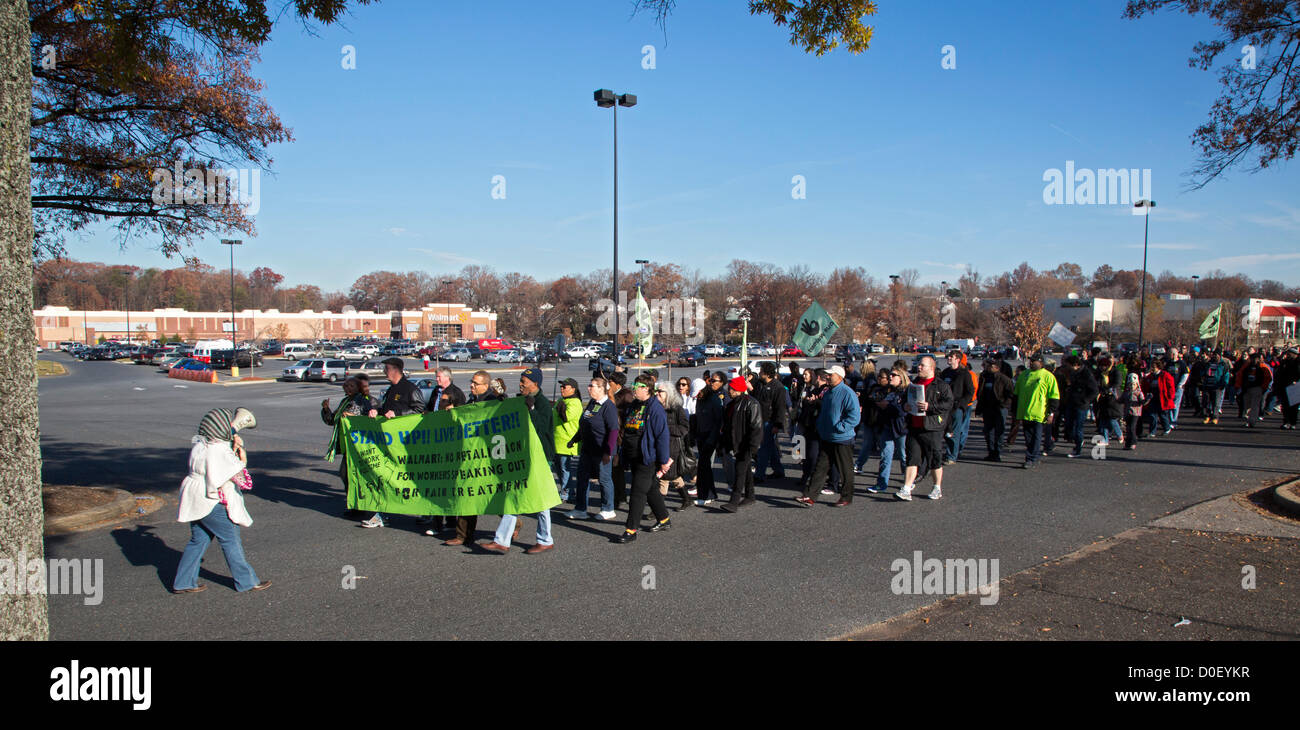 Hyattsville, Maryland - Walmart workers, some of them on strike, rally ...
