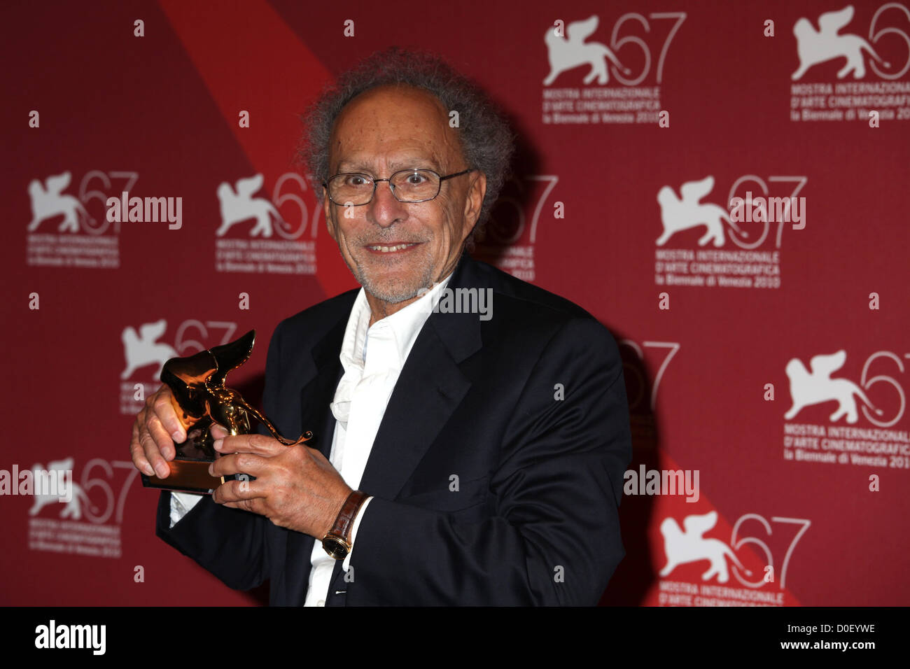Monte Hellman shows his Golden Lion Award an overall work The 67th ...