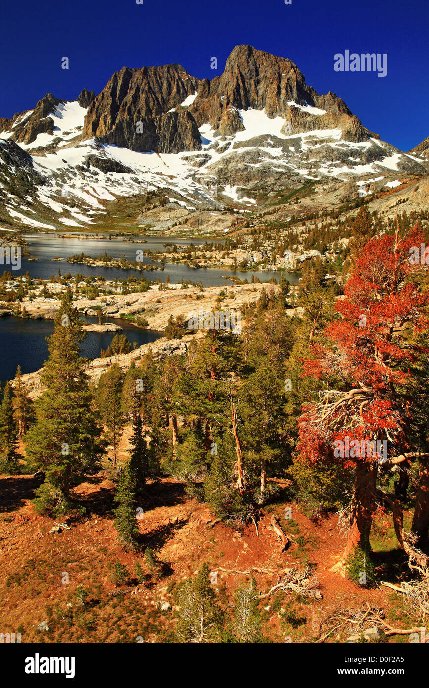 Garnet Lake and Banner Peak in the Ansel Adams Wilderness, California ...