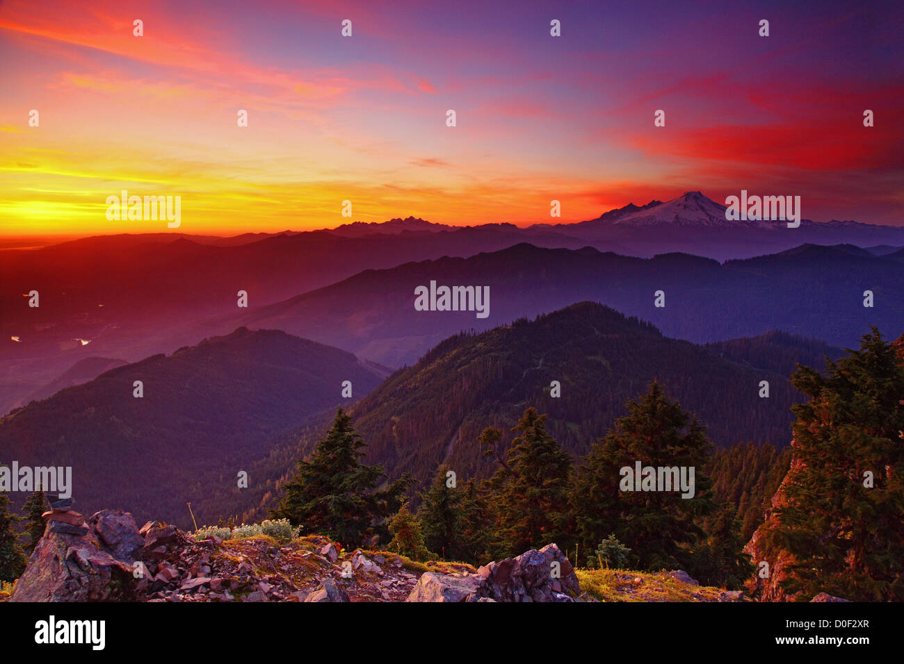Sunset over Mount Baker from Sauk Mountain in the Mount Baker ...