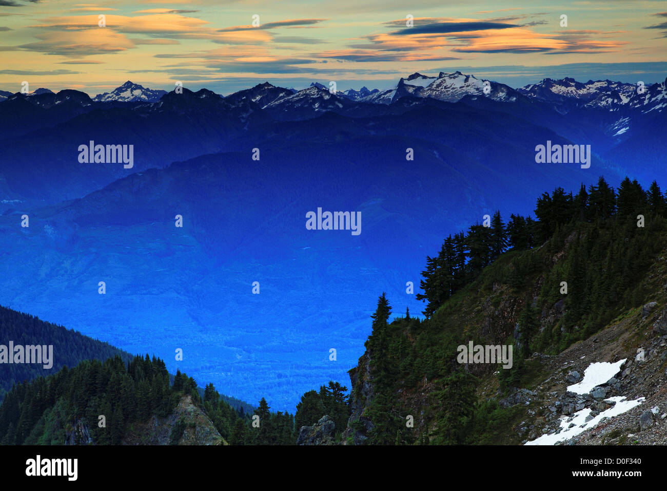 Lenticular Clouds Form Over North Cascades From Sauk Mountain Stock ...