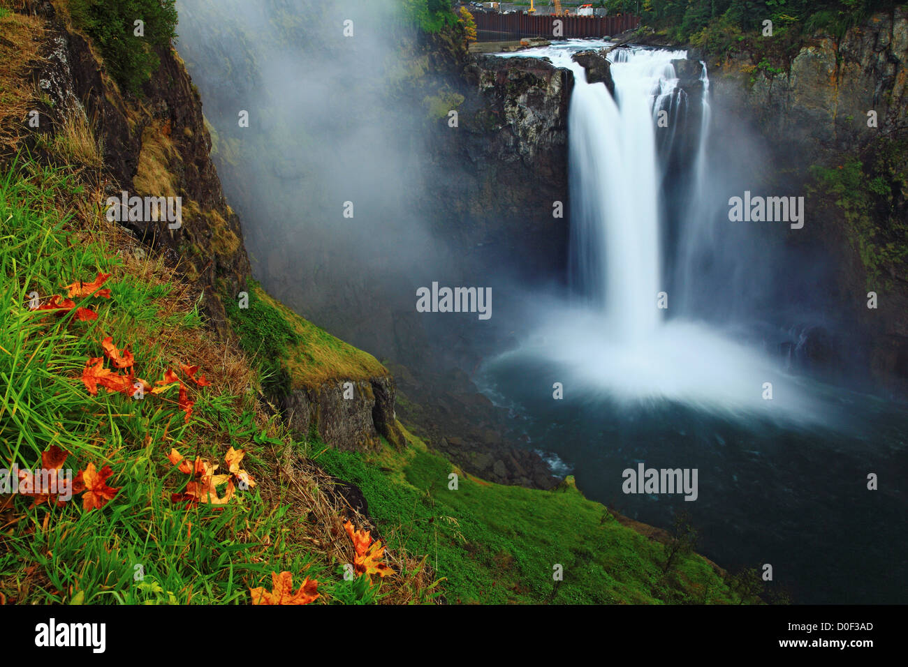 Fall leaves and Snoqualmie Falls from Snoqualmie Falls Park Stock Photo ...