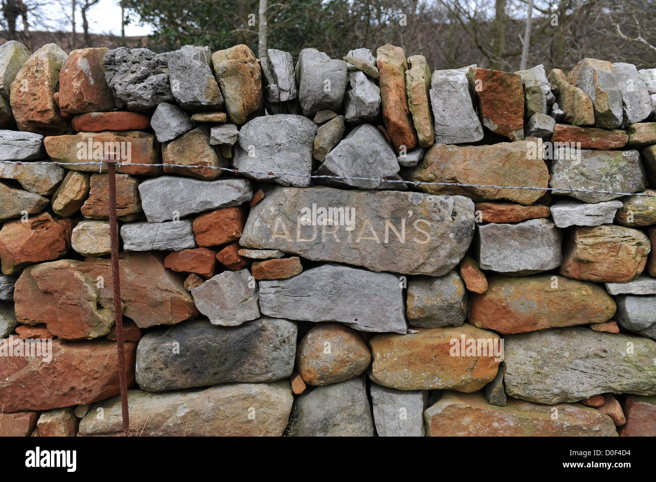 Newly built dry stone wall hi-res stock photography and images - Alamy