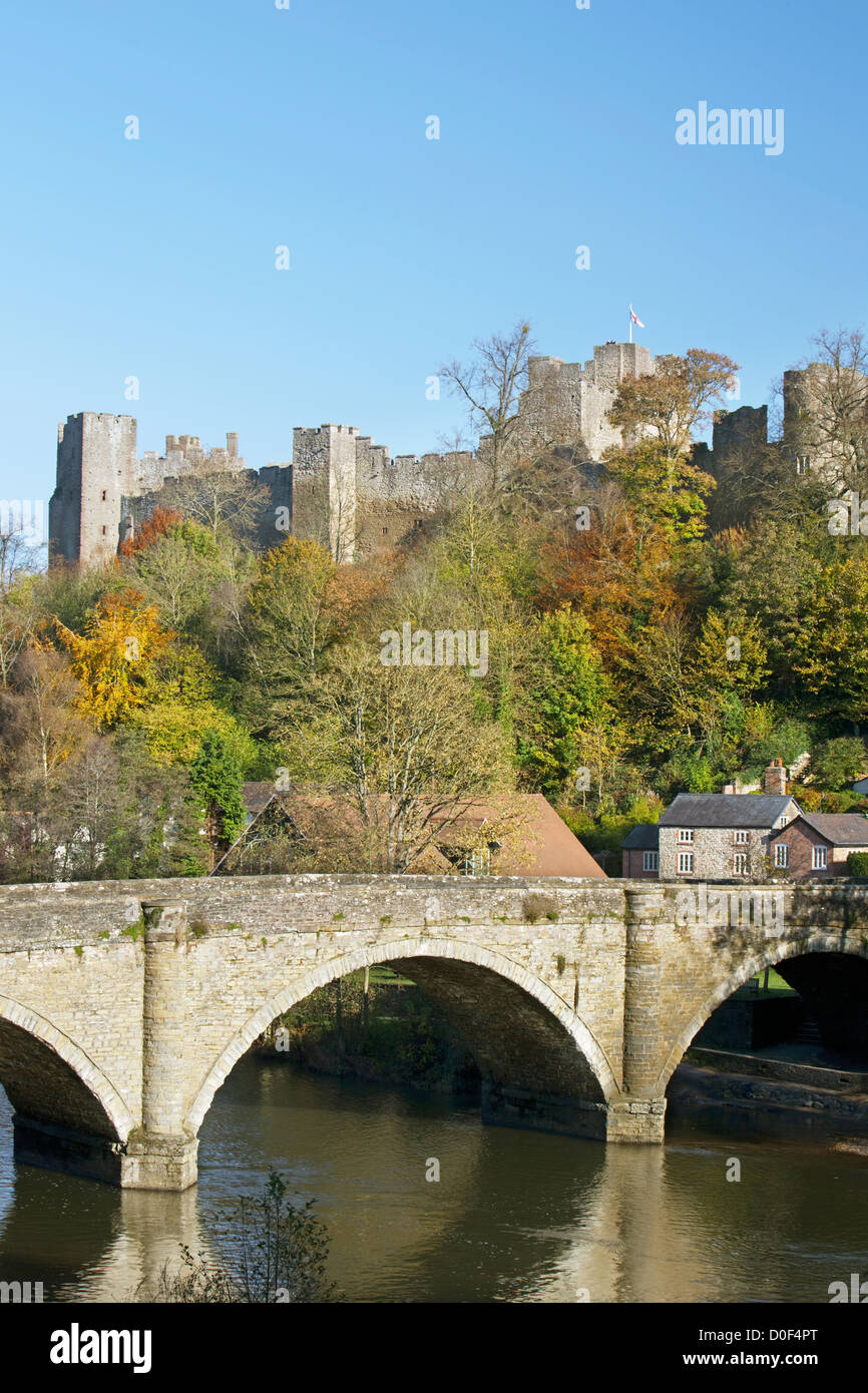 Dinham Bridge and Ludlow Castle, Shropshire, England, UK Stock Photo ...