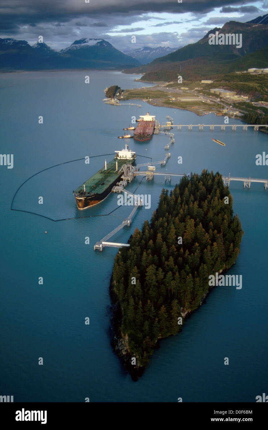 Safety Ships High Resolution Stock Photography and Images - Alamy